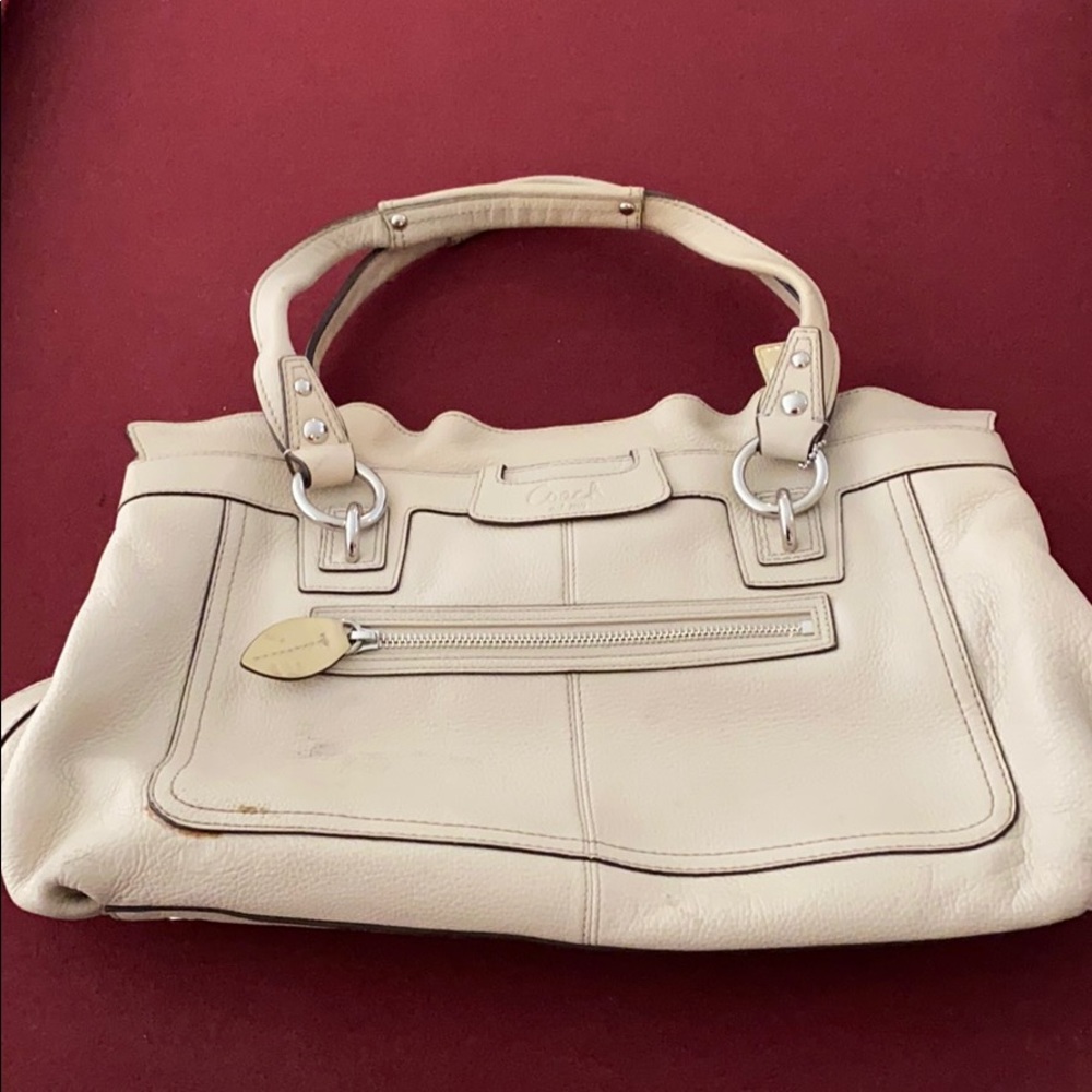 Coach Ivory Leather Handbag - Pink Satin Inside - Gem